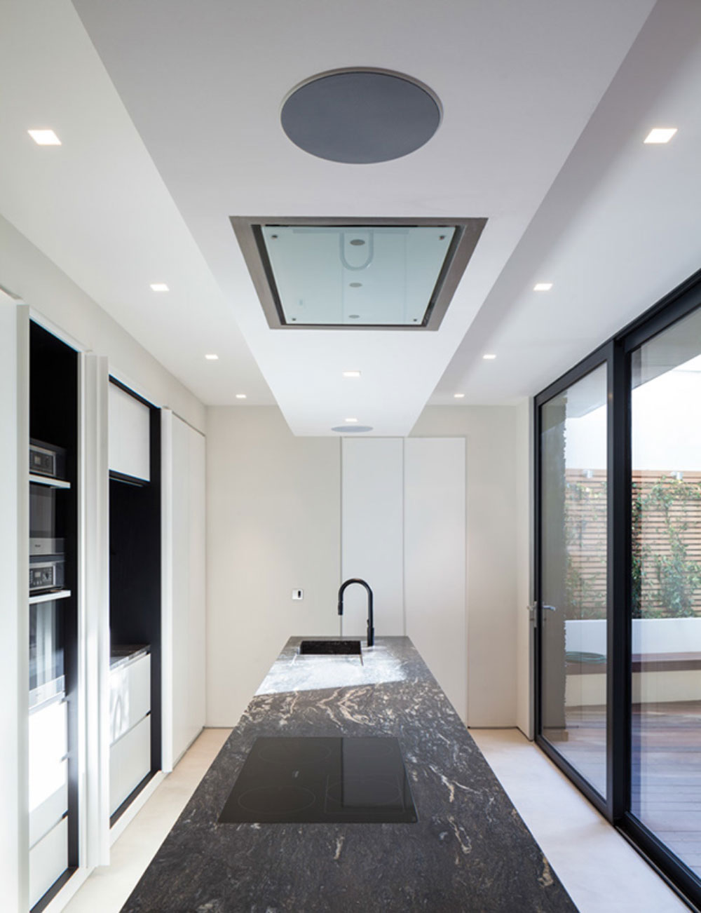 Victoria Road - Coupdeville