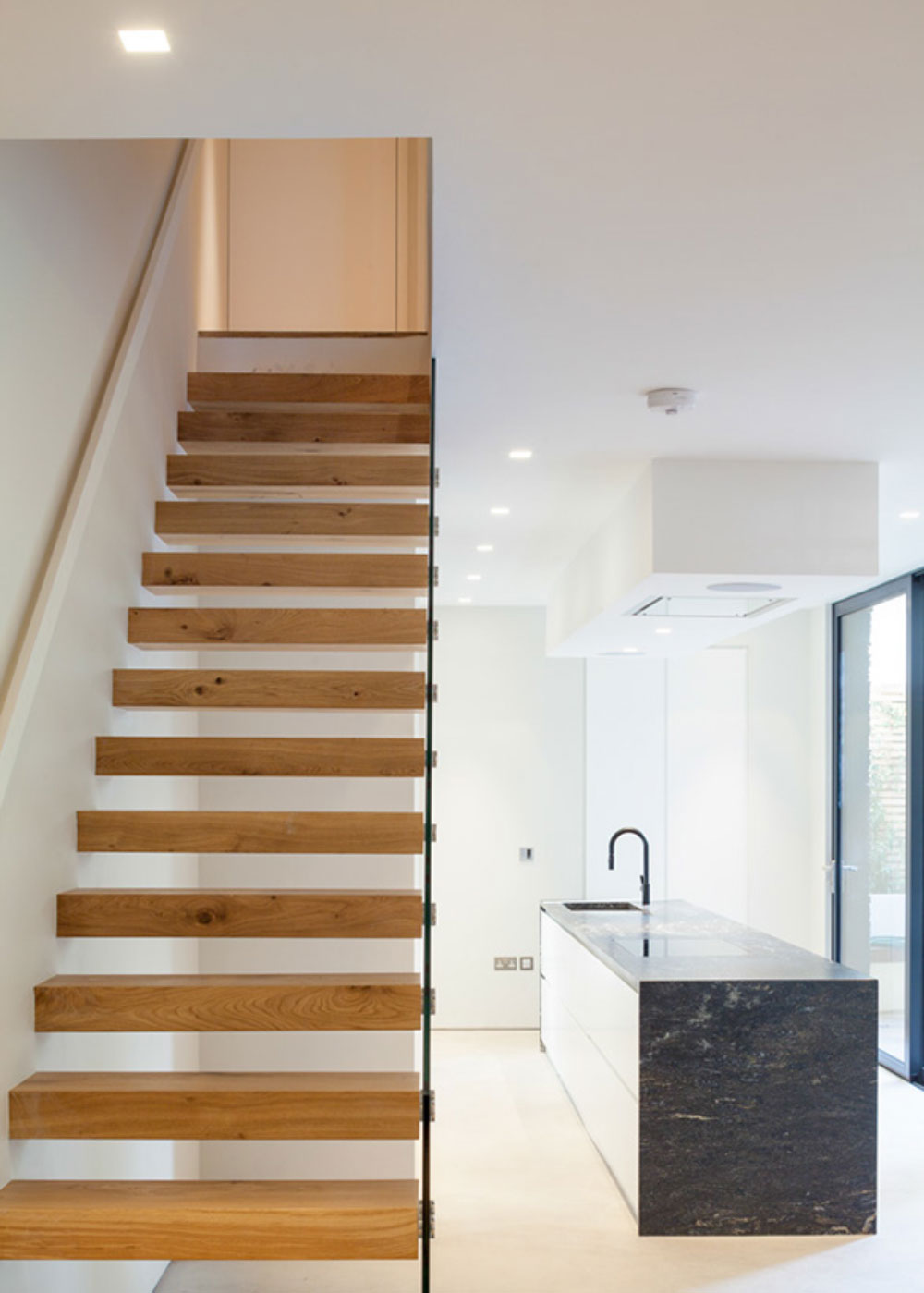 Victoria Road - Coupdeville